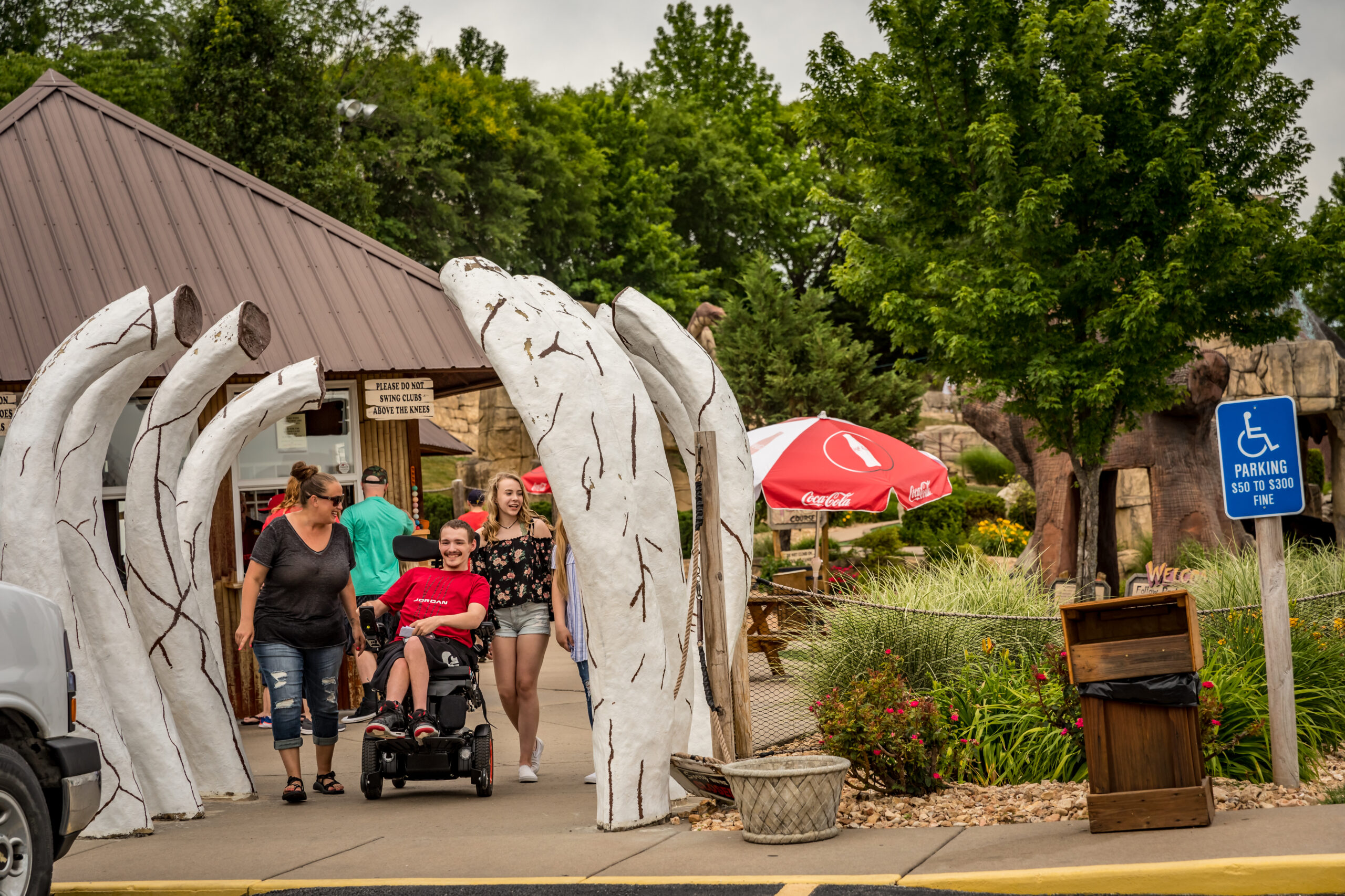 Professor Hacker's Dinosaur Canyon Golf - FindBransonFun