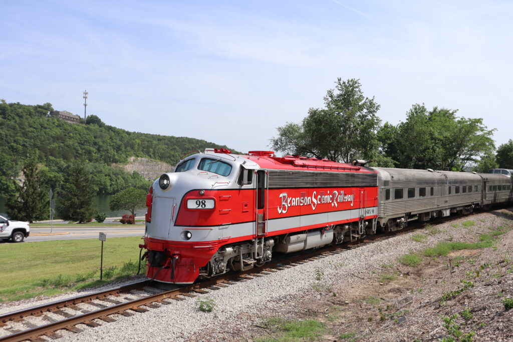 Branson Scenic Railway - FindBransonFun